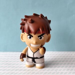 Kidrobot | Toys | 325kidrobot Street Fighter Ryu White Mini Loose ...